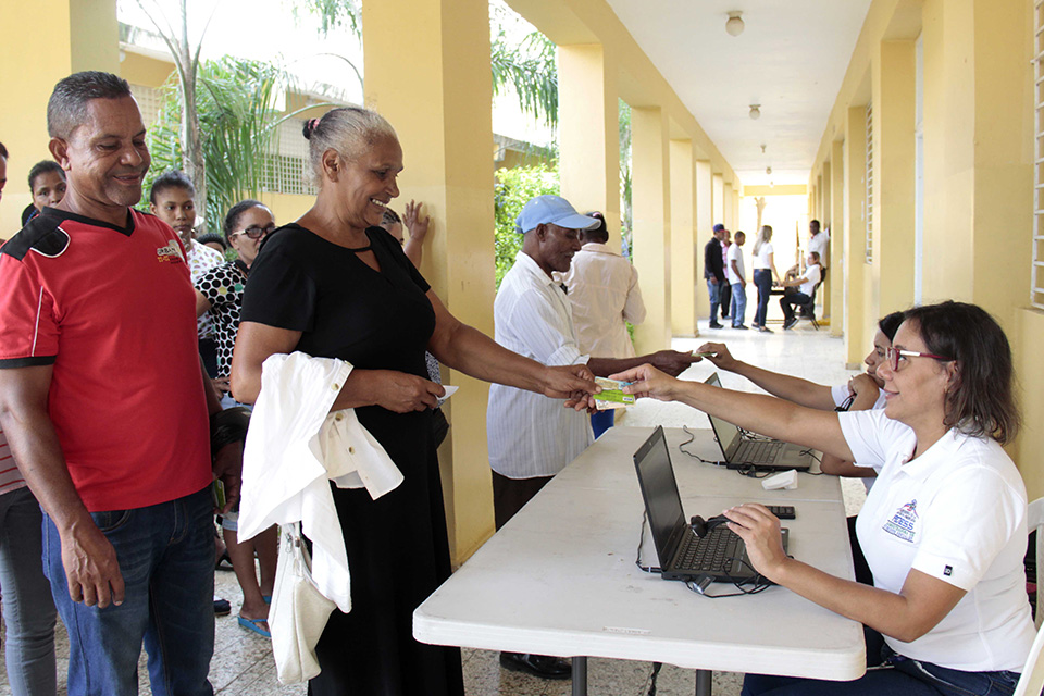 Progresando Con Solidaridad Logo